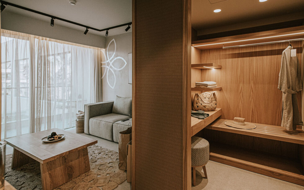 SENTIDO WALK-IN CLOSET ROOM - Unique Blue Resort & Villas - Adults Only ...